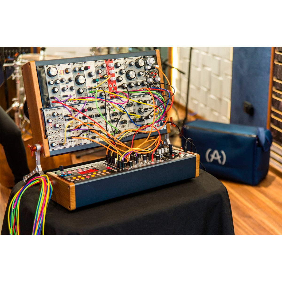 RackBrute 3U : Accessoires Monitoring Arturia - Univers Sons