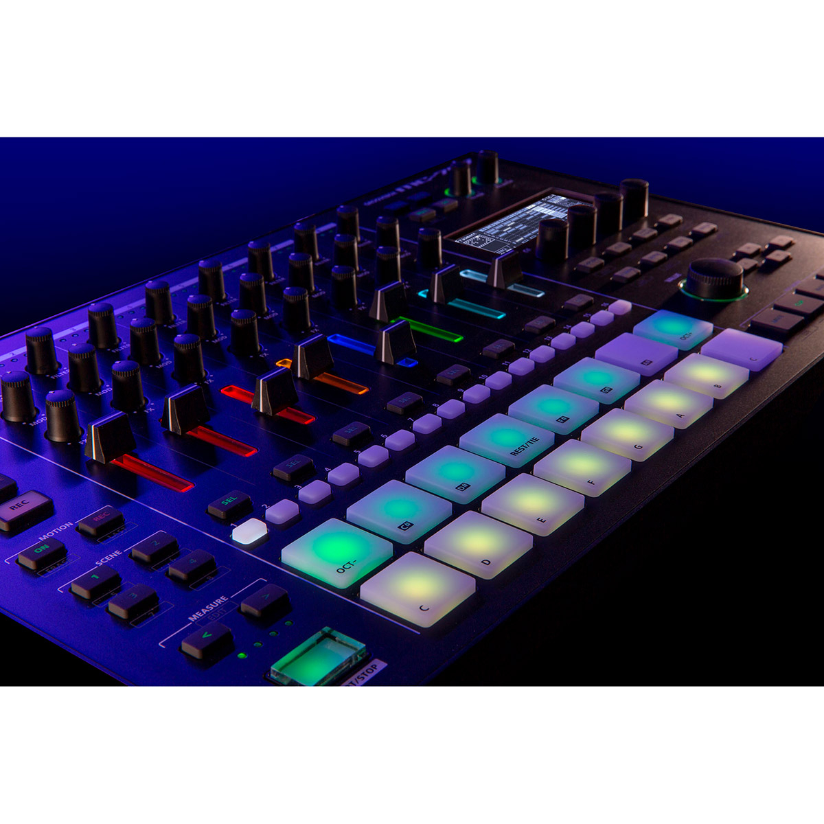 MC-707 : Sampler / GrooveBox Roland - Univers Sons