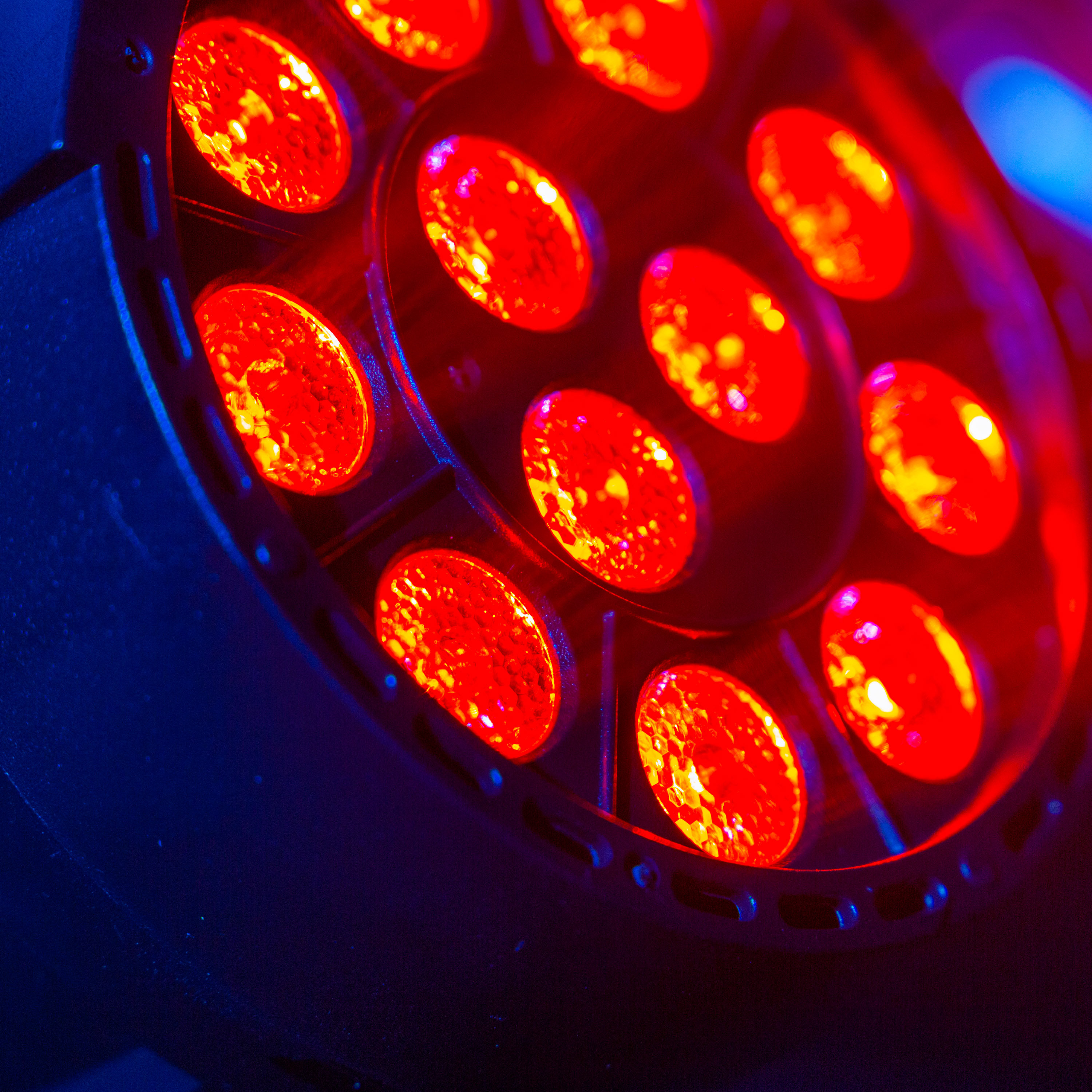 BoomTone DJ Party PAR 123 - PAR LED Univers Sons