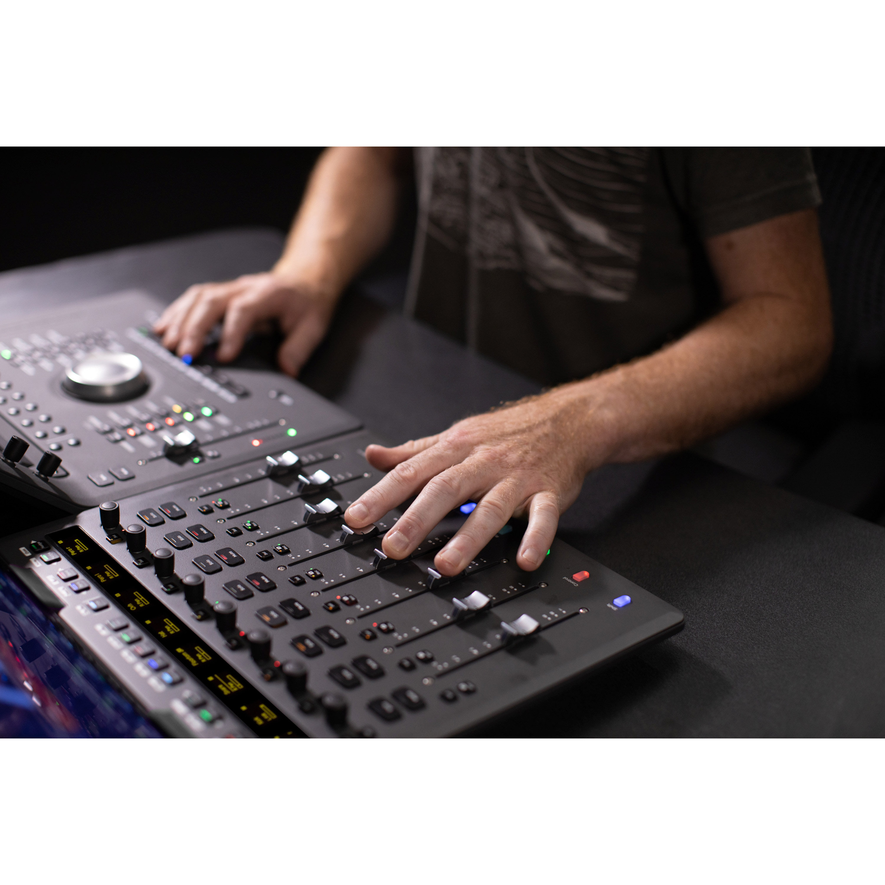 AVID Bundle Pro Tools S1 + Pro Tools Dock - Surface de contrôle Univers ...
