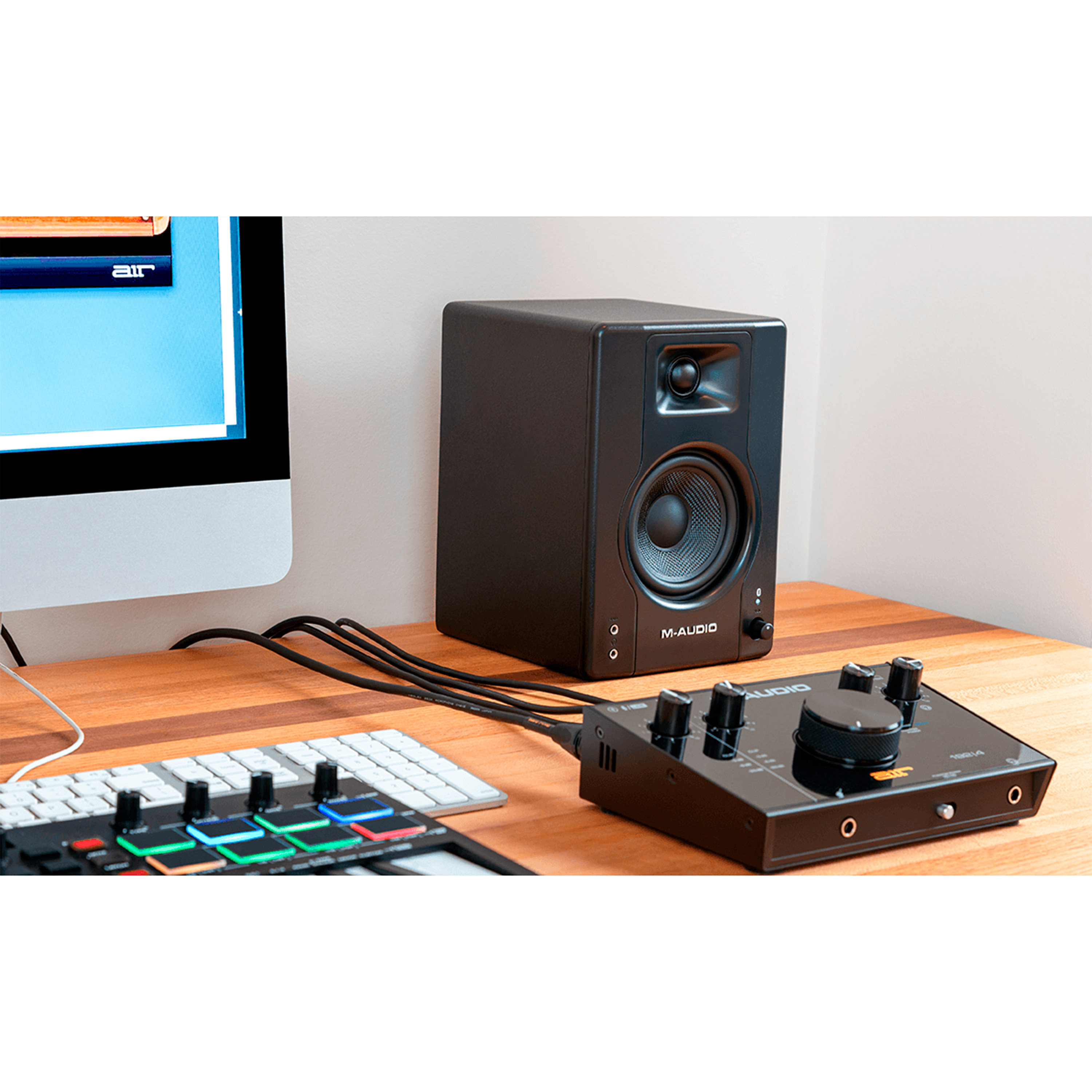 M AUDIO BX4 D4 BT (la paire) - Enceinte de monitoring Univers Sons