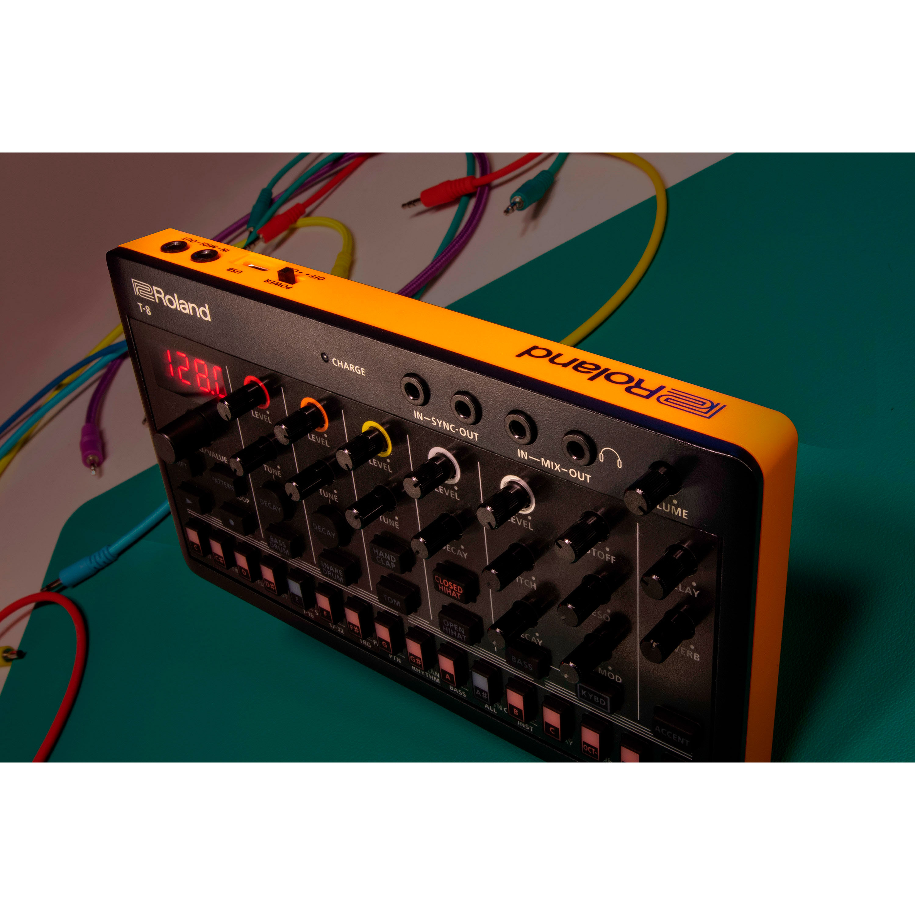 Roland T-8 Beat Machine Aira Compact - Sampler / grooveBox Univers Sons