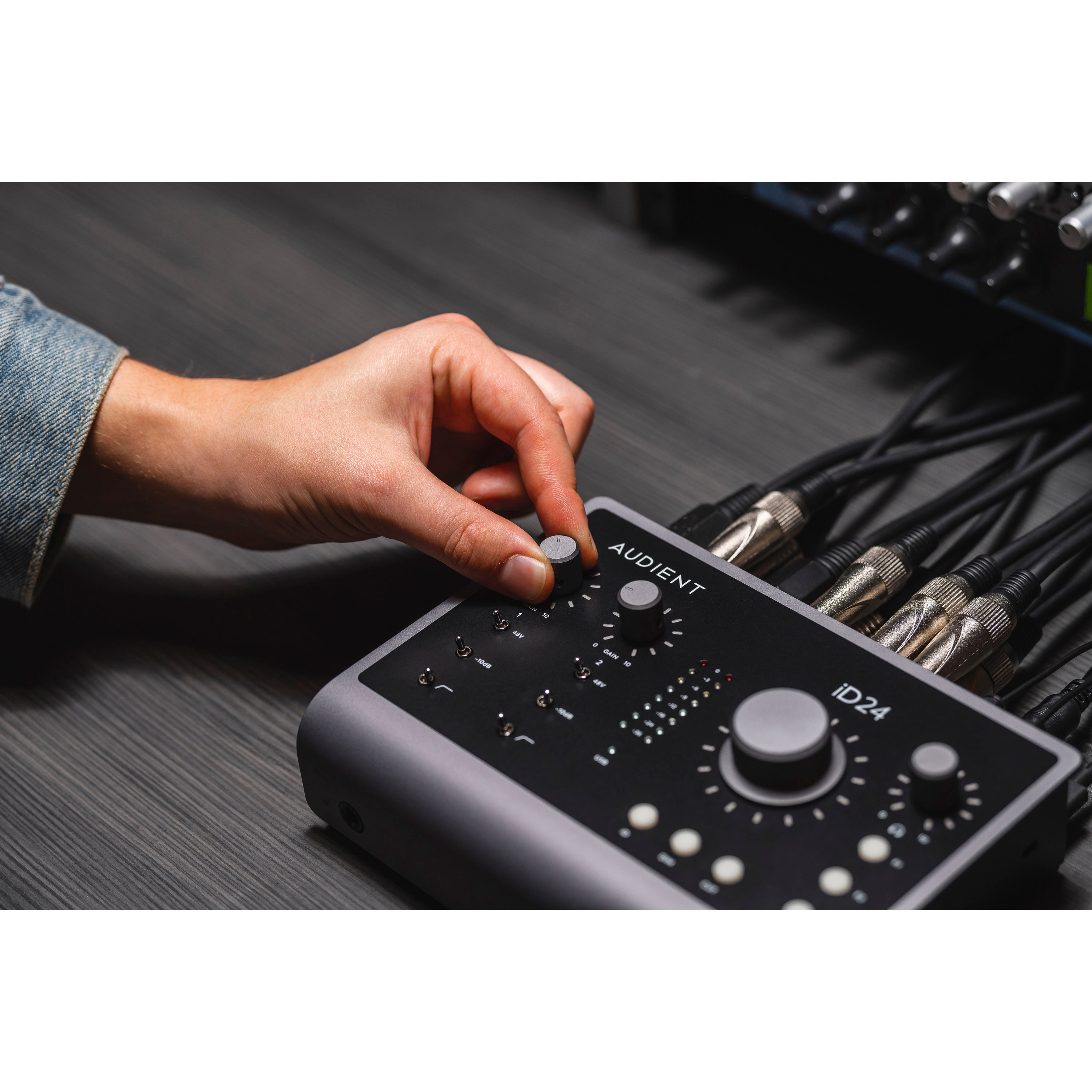 Audient iD24 - Carte son Univers Sons